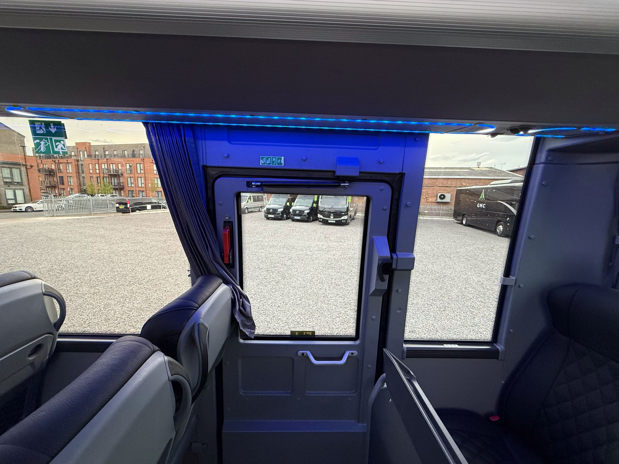 AOS Grand Toro 37 Seater - Green Metro Coaches