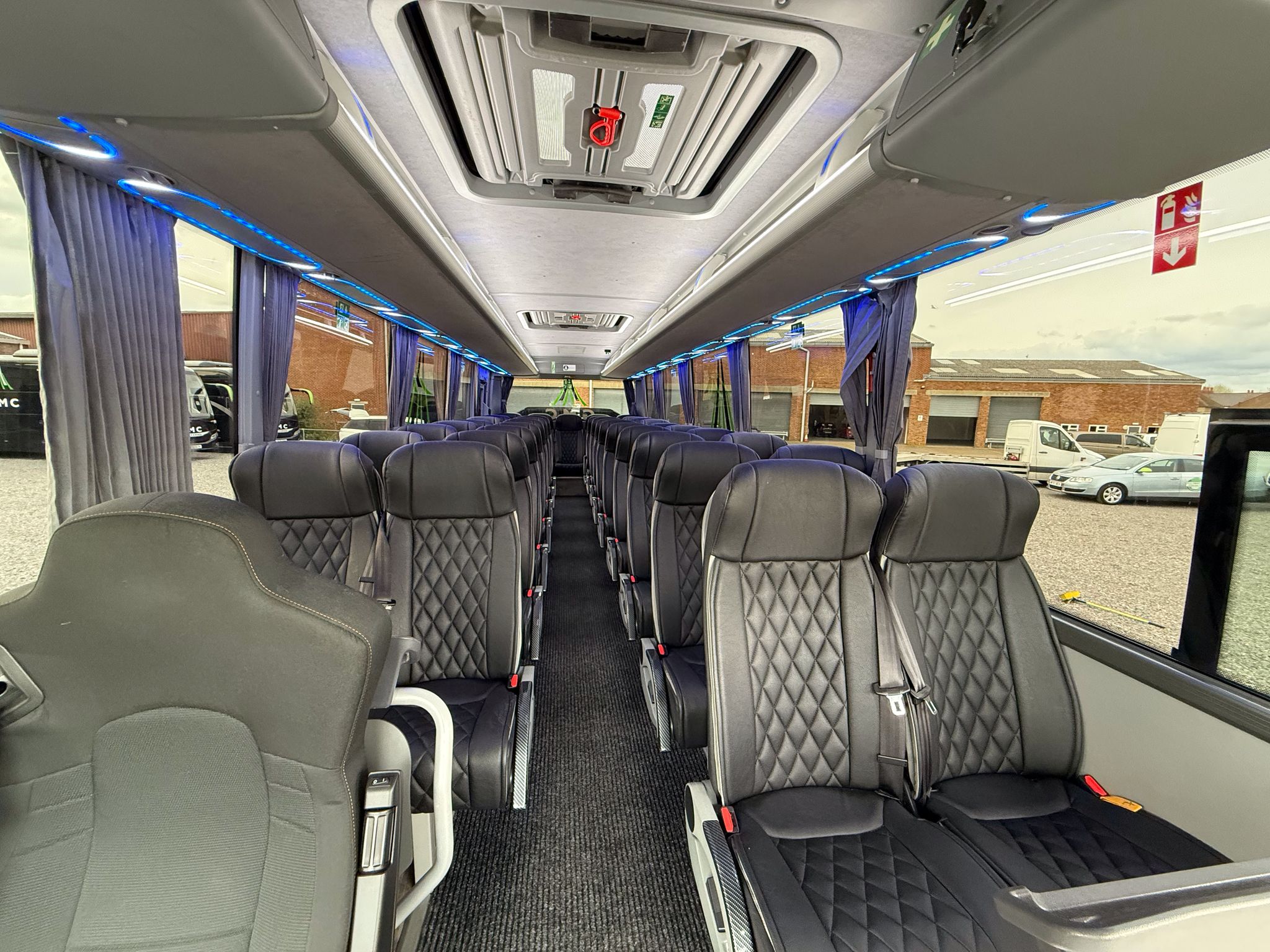 AOS Grand Toro 37 Seater - Green Metro Coaches